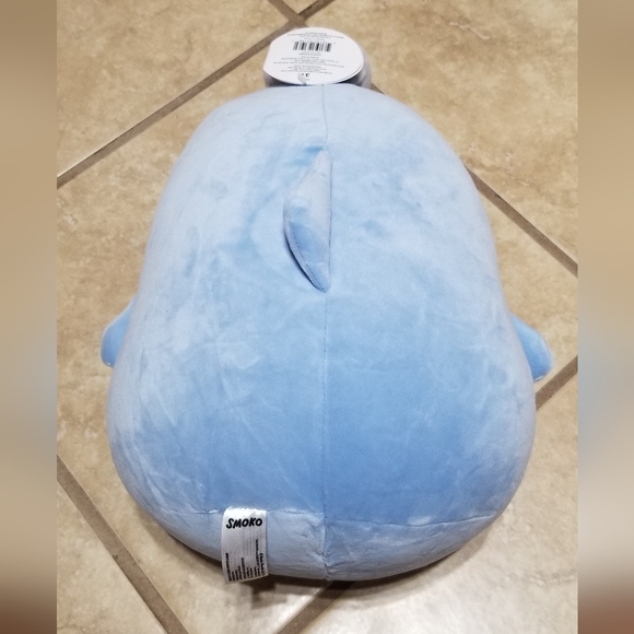 Smoko | Toys | Smoko Blue Shark Tayto Potato With Seal Inch Midi Mochi ...